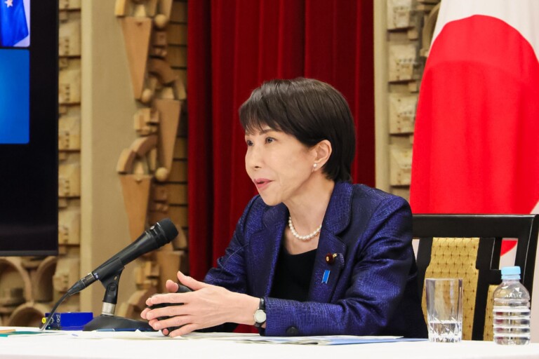 高市早苗首相のX報告に批判が続出！一方通行のSNS発信が招く説明責任への疑問と記者会見の必要性を問う国民の声 - tend. 「あなたの好きが ...